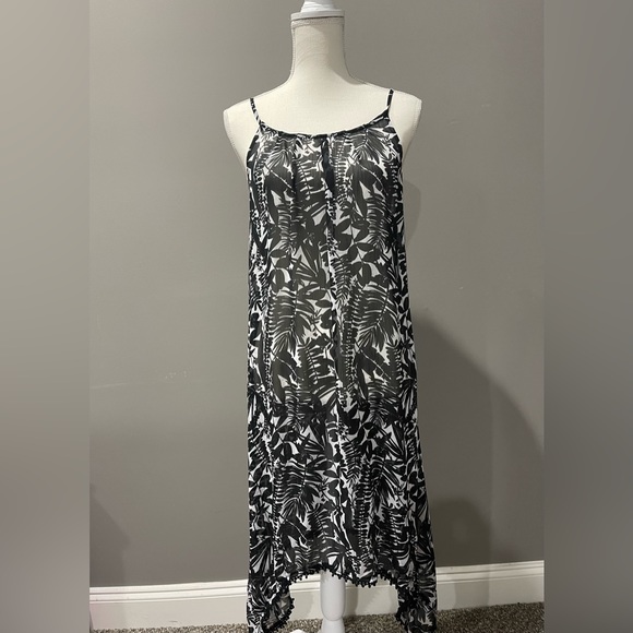 Old Navy | Swim | Black And White Swimsuit Cover Up | Poshmark